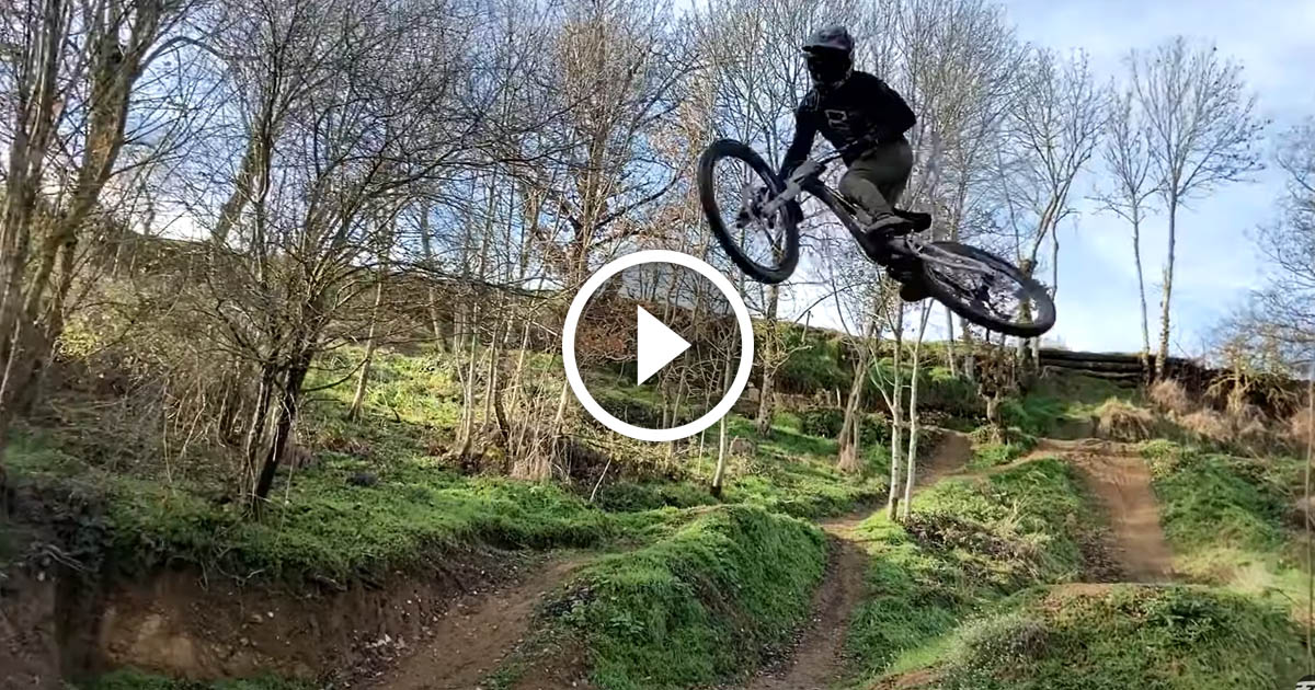 Vidéo - Bonus RAW La Bulle - Team Commencal Muc-Off